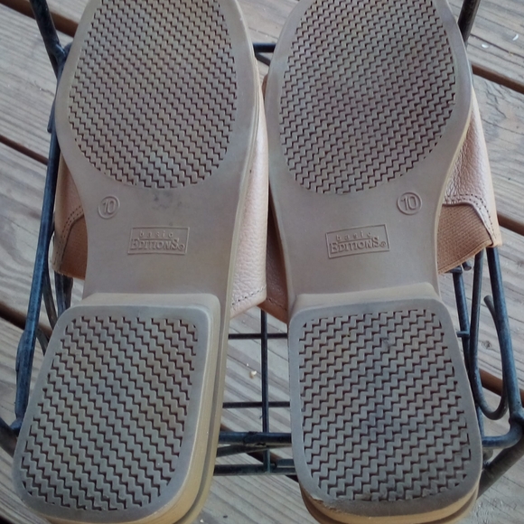 Basic Editions | Shoes | Basic Editions Sandals | Poshmark